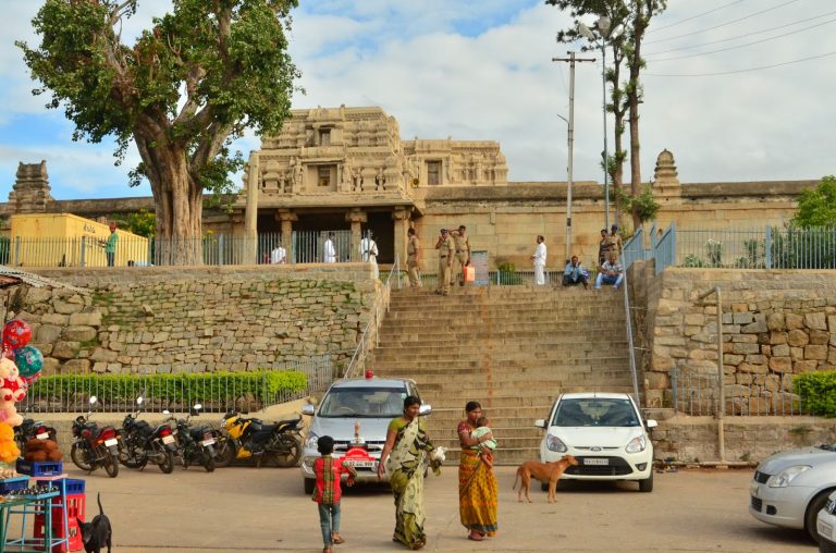 History Lepakshi Temple, Rich Architectural Beauty Anantapur